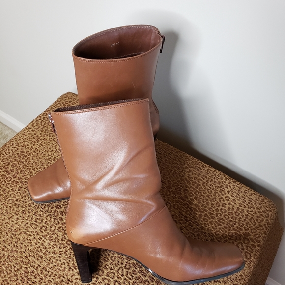 Markon Waldo | Shoes | Markon Waldo Boots Caramel Color Side Zipper ...